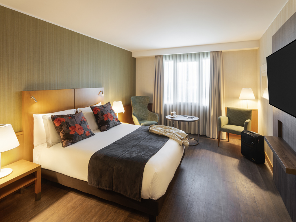 Hotel Mercure Porto Gaia in Vila Nova de Gaia from £51 - Trabber Hotels